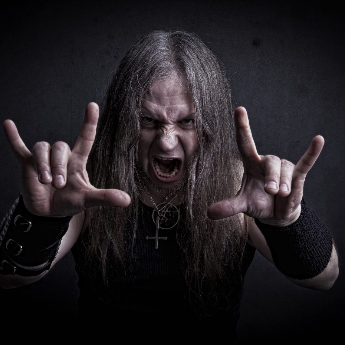 Getting Down to Basics with PIOTR WIWCZAREK (VADER) | Metalheads ...