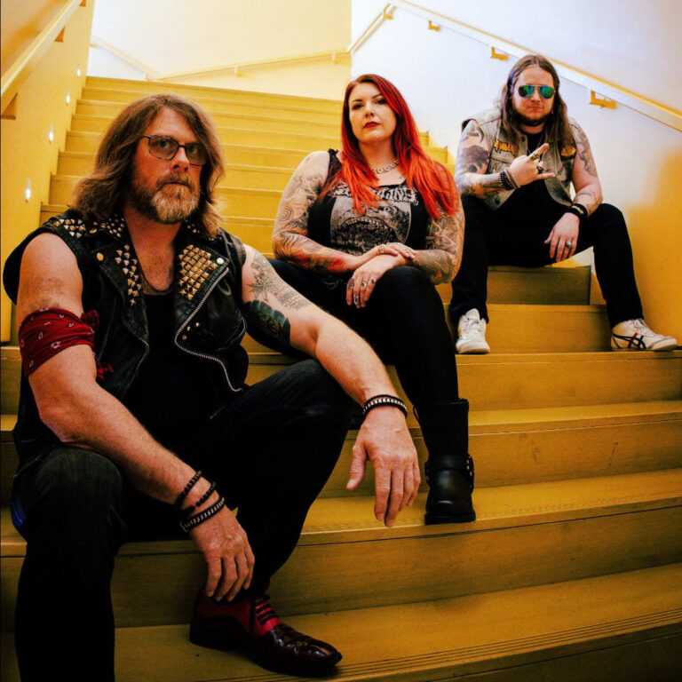 CRYSTAL SPIDERS: new album and video announced on Ripple Music ...