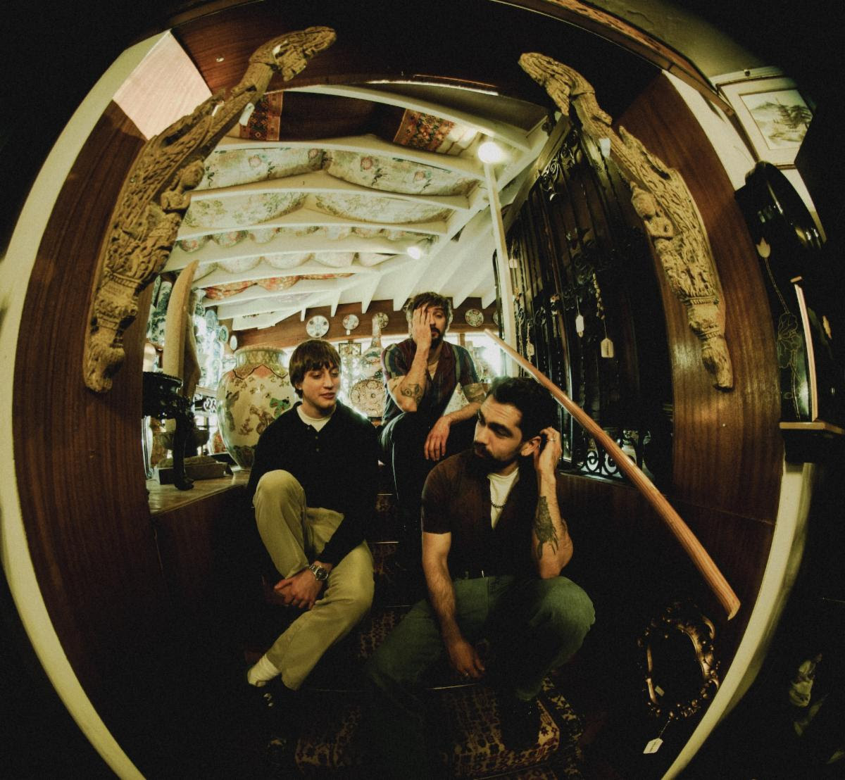 90s heavy alt-rock reborn: Moonpool video "Like You Do" Premiere | Metalheads Forever Magazine